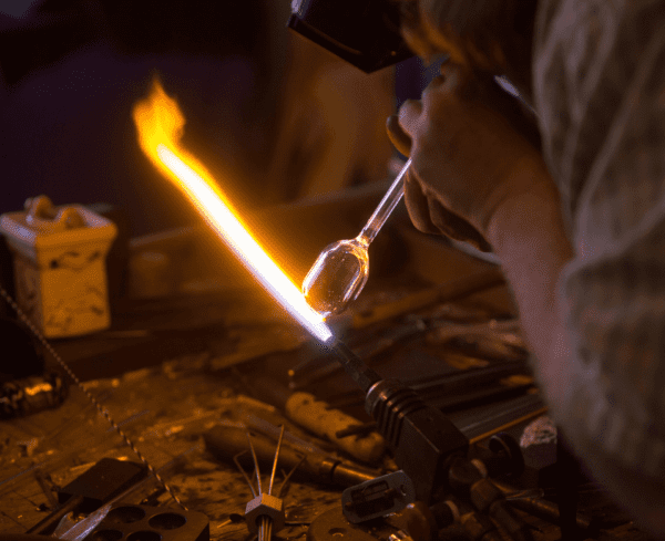 Lampwork Classes | Bead Making Classes | Tamborine Glass Blowing